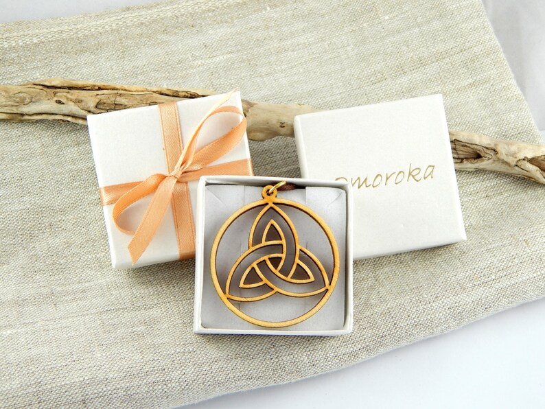 Trinity Triangle Triquetra Necklace Holy Trinity Simple - Etsy