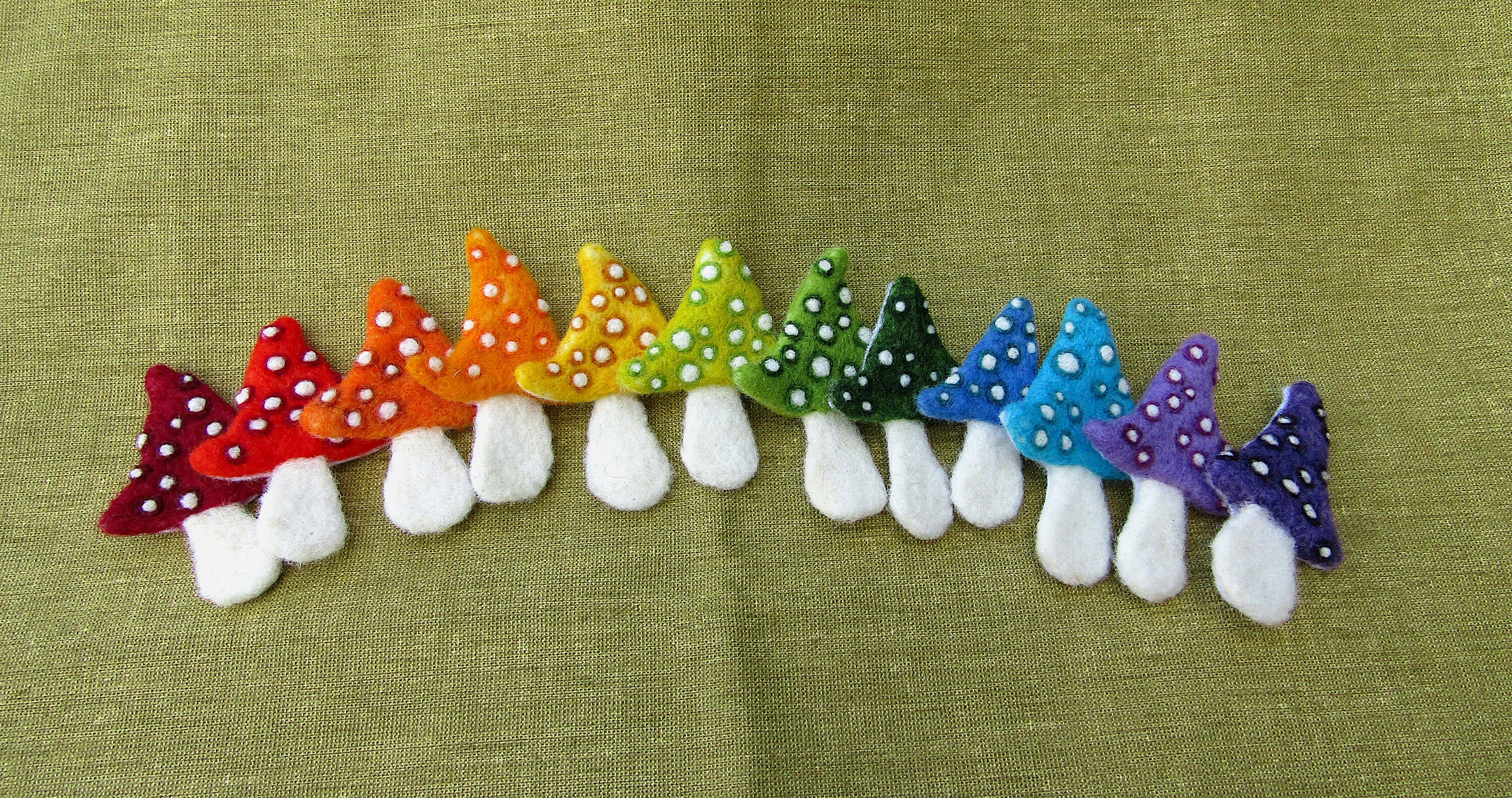 Fantasy Mushroom Brooches / Magic Fairy Toadstool / Woodland - Etsy UK