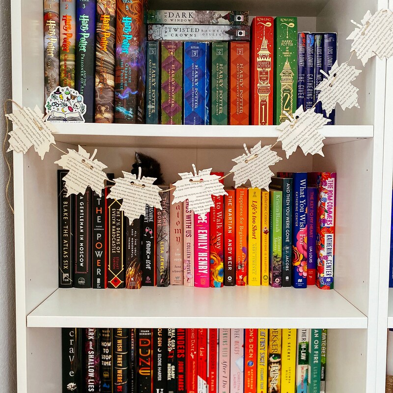 Book Garland - Etsy