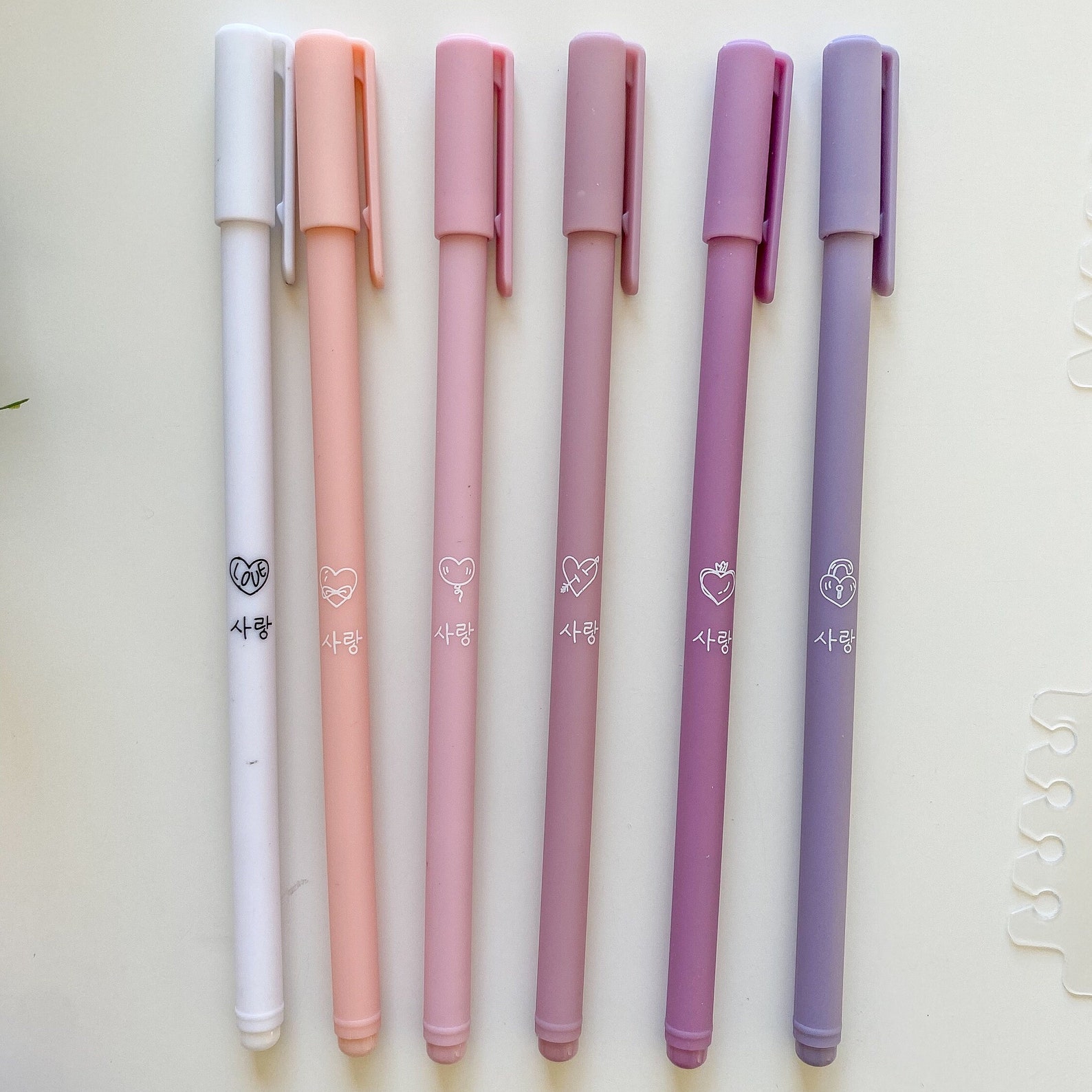 Ultimate Study Buddy: Portable Purple Annotation Kit With Highlighters ...