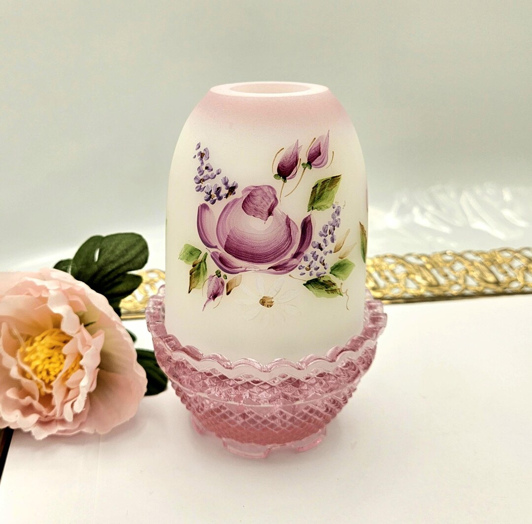 Fenton Fairy Light Lamp Rose Bottom With Beautiful Rose Colored Flowers ...