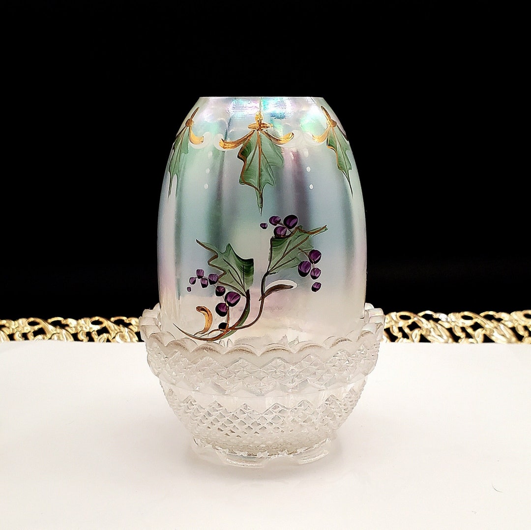FENTON Christmas Fairy Tealight Beautiful Glass With Holly Leaves and ...