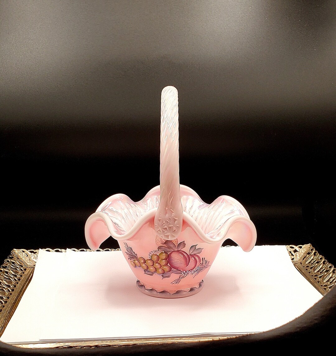 FENTON Basket Rosaline Pink Fruit Opalescent Basket Sign by Lynn Fenton ...