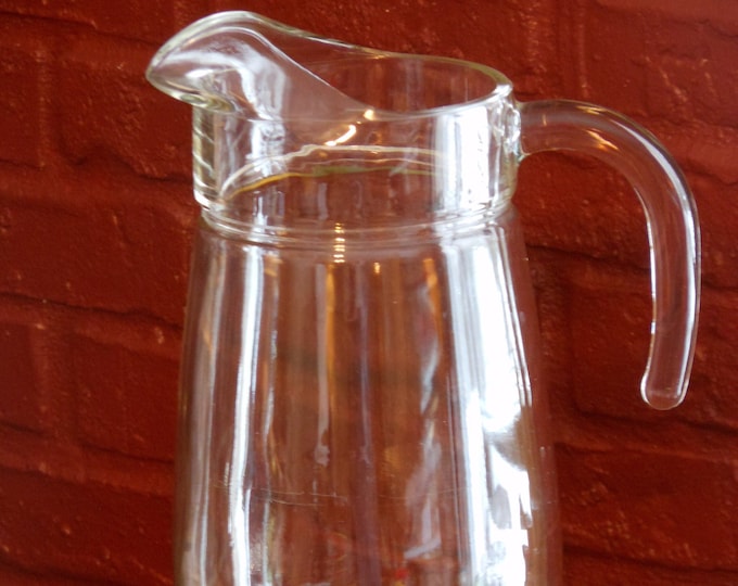 Two-quart Clear Glass Water Pitcher With Ice Lip - Etsy
