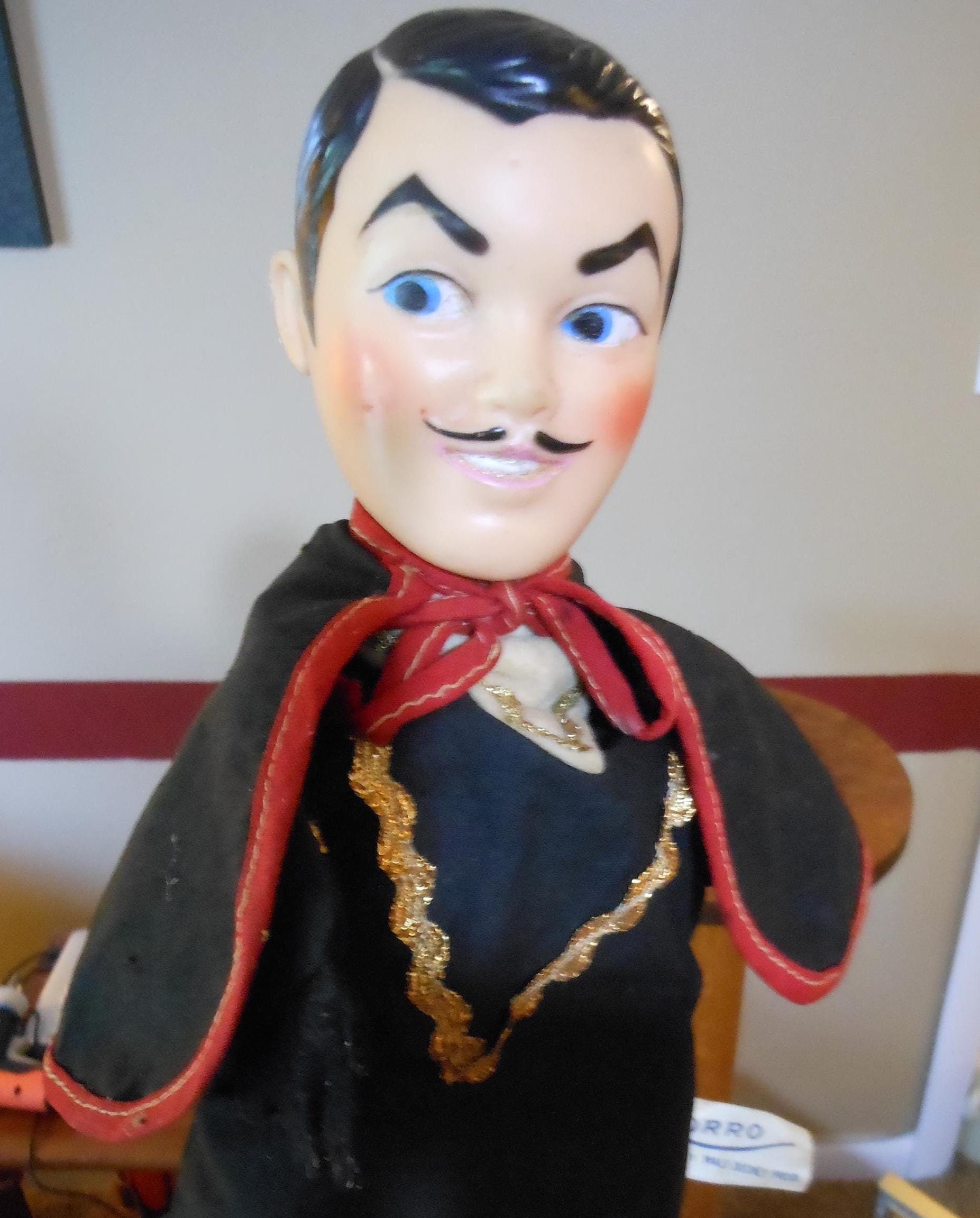 Vintage Walt Disney Zorro Hand Puppet