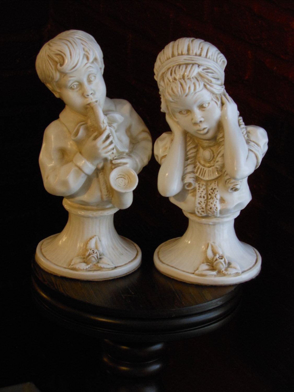 Vintage Universal Statuary Signed and Dated