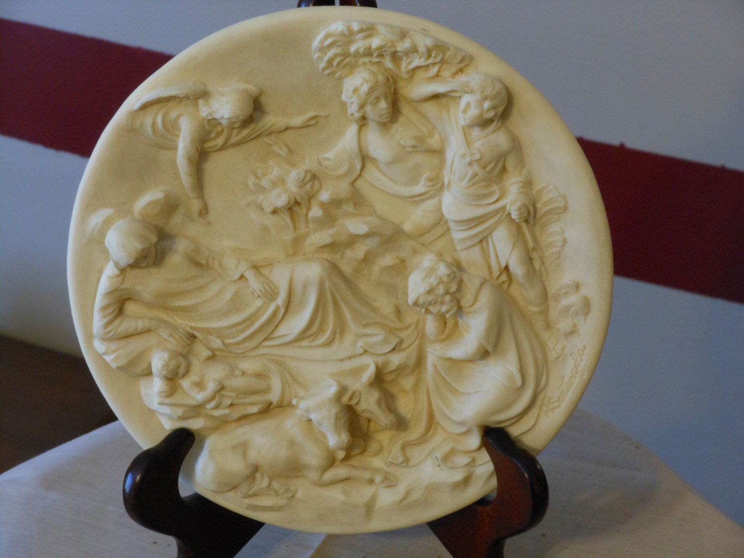 La Nativita. The Nativity. Ivory Alabaster Plate by Master Sculptor ...