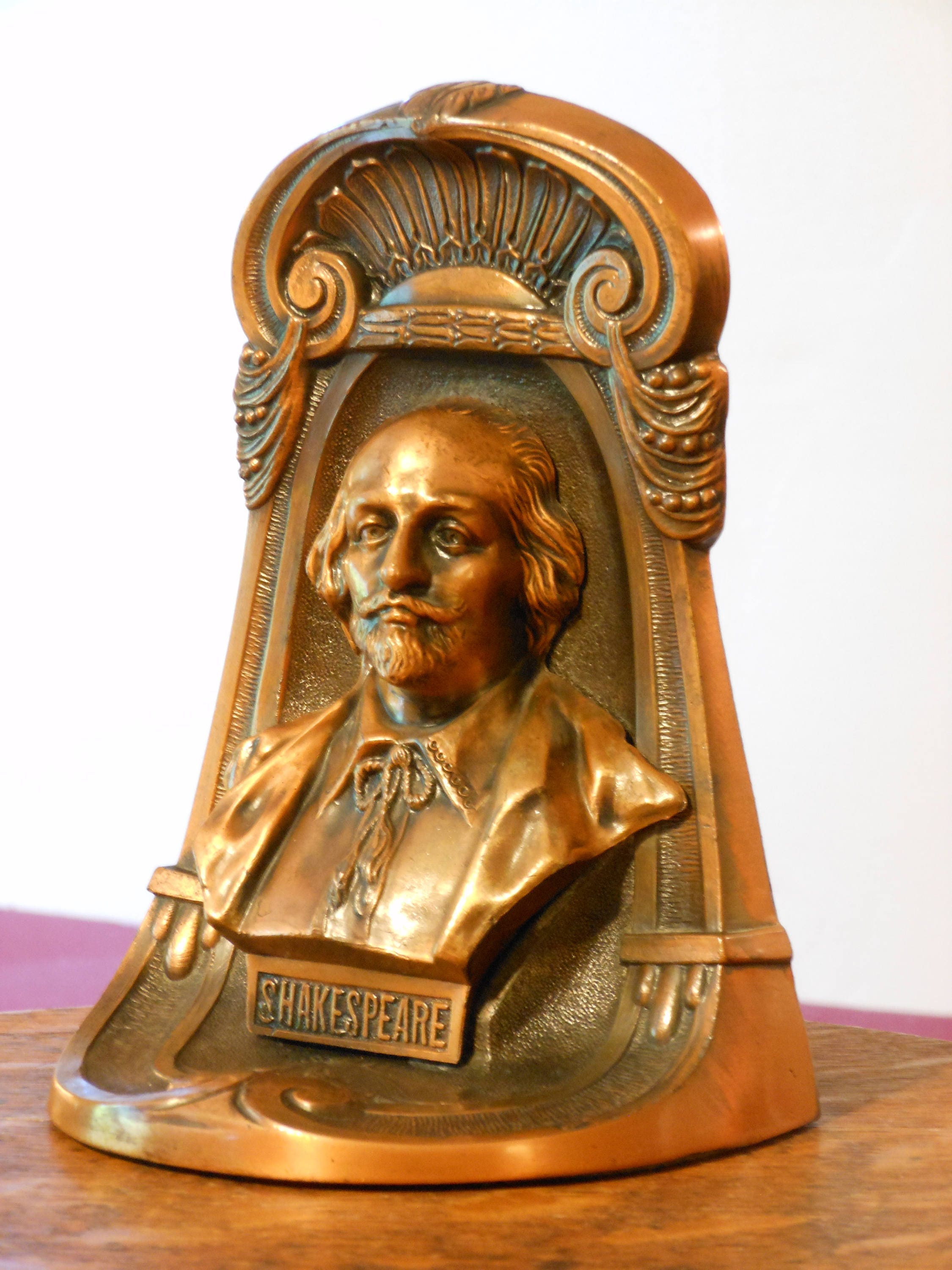 Solid Bronze Bust of Shakespeare Bookend