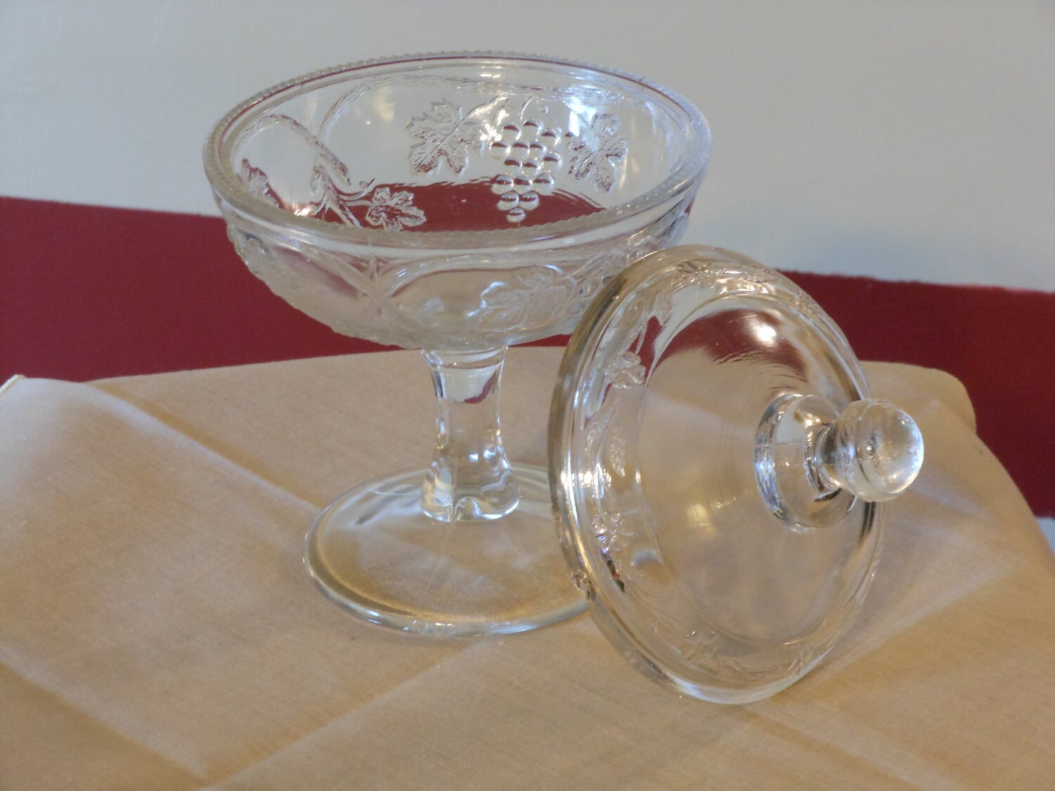 Grapes, Leaves, & Vines Etched Crystal Candy Dish with Lid