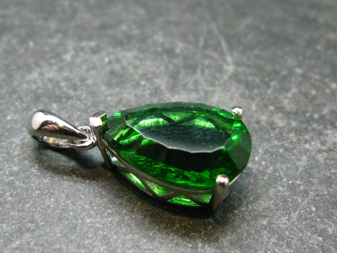 Helenite Gaia Stone Gem Sterling Silver Pendant From Washington 0.9 4. ...