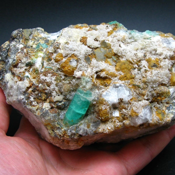 Beryl Crystal - Etsy