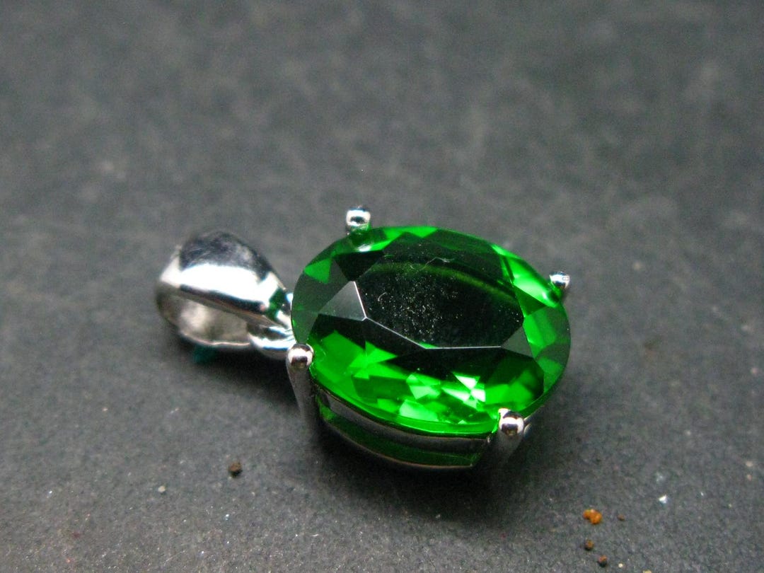 Helenite Gaia Stone Gem Sterling Silver Pendant From Washington 0.7 3.0 ...