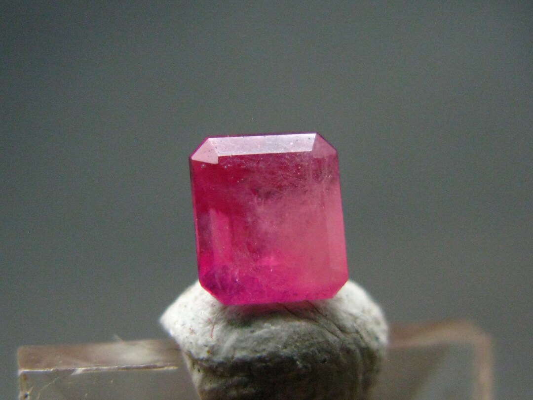 Beautiful Rare Gem Bixbite Red Beryl Emerald Cut Stone From Utah USA 0. ...