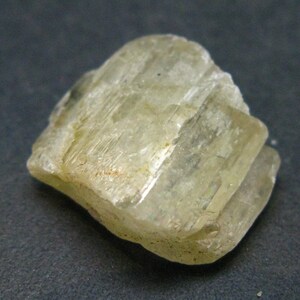 Rare Richterite Crystal From Tanzania 0.8 3.86 Grams - Etsy