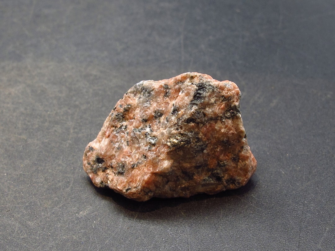 Rosophia Stone Crystal From Rocky Mountains 16.45 Grams 1.0 - Etsy