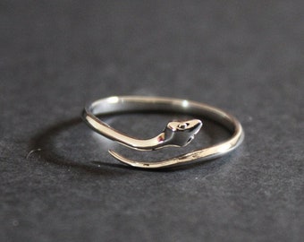 Simple Snake Ring - Etsy