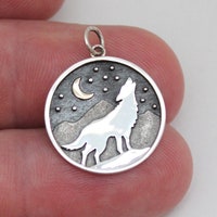 Wolf Charm, Howling at the Moon, Wolf Head Pendant Necklaces, Wolf and ...