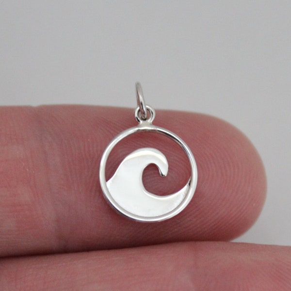 Wave Pendant - Etsy