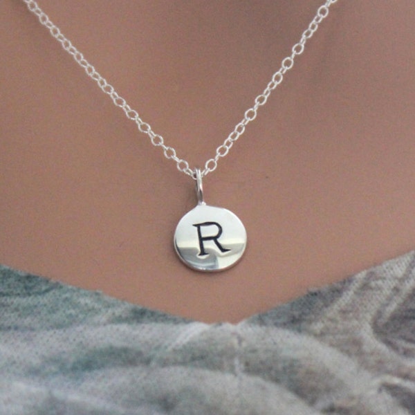 R Necklace - Etsy