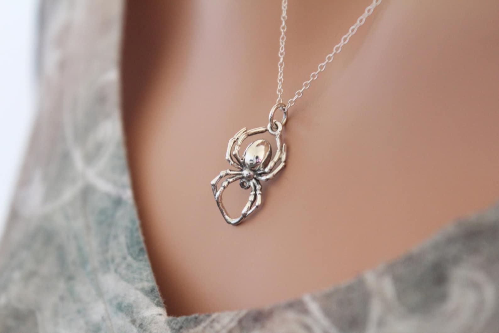 Sterling Silver Realistic Spider Pendant Necklace Spider - Etsy