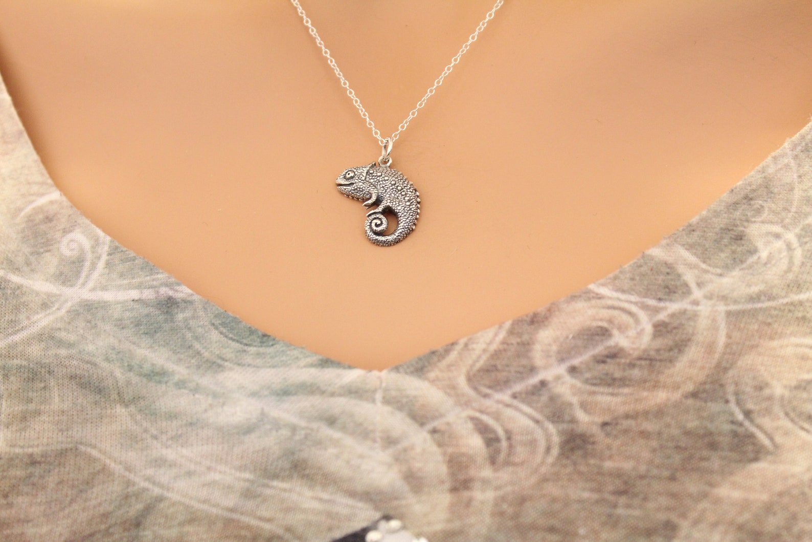 Sterling Silver Chameleon Charm Necklace Silver Chameleon - Etsy