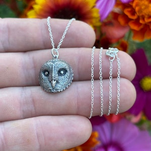 Sterling Silver Barn Owl Face Necklace - Etsy