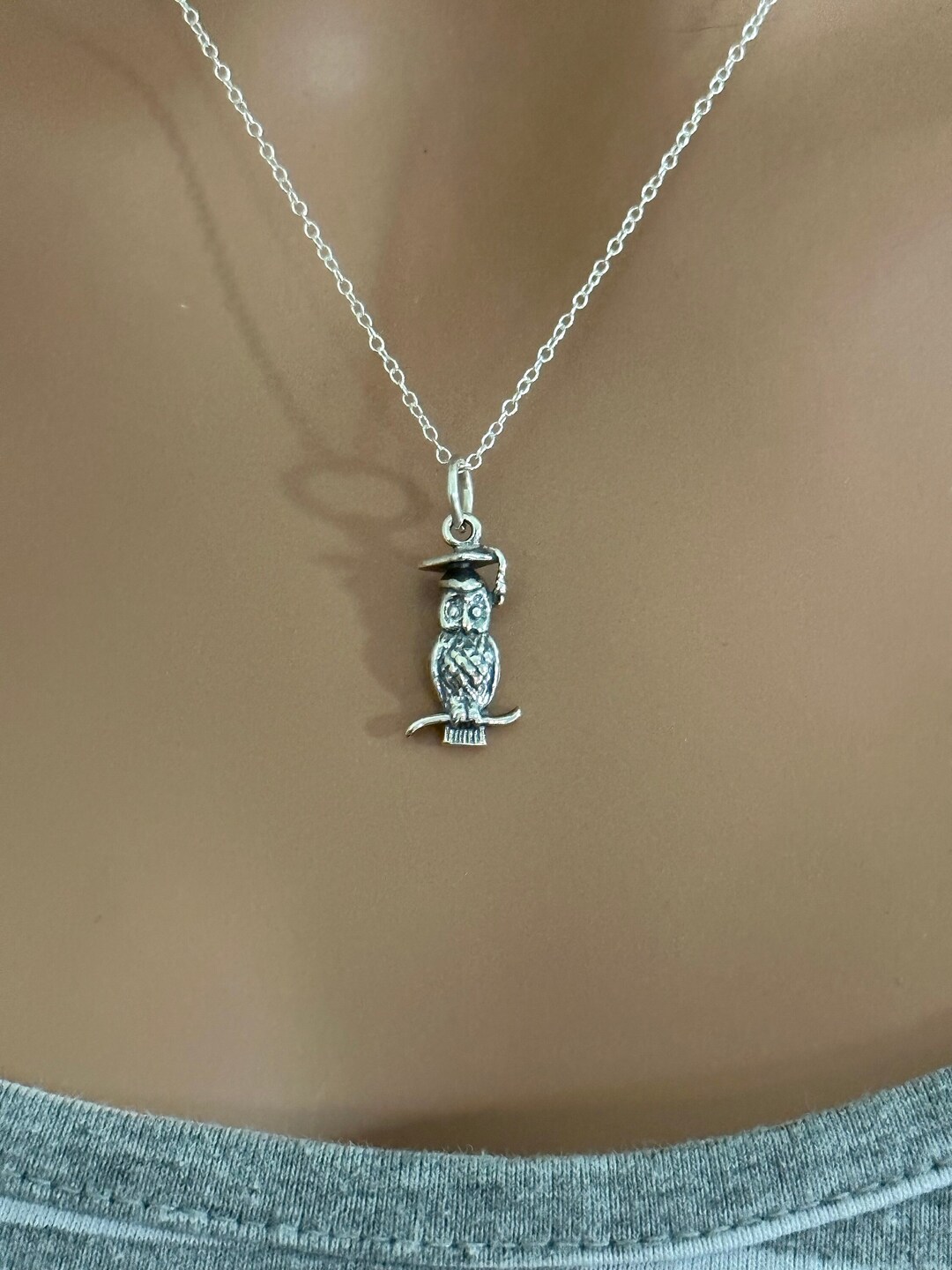Sterling Silver Wise Owl Graduation Hat Necklace - Etsy