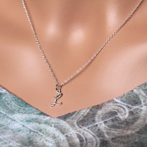 Sterling Silver Cursive L Initial Necklace - Etsy