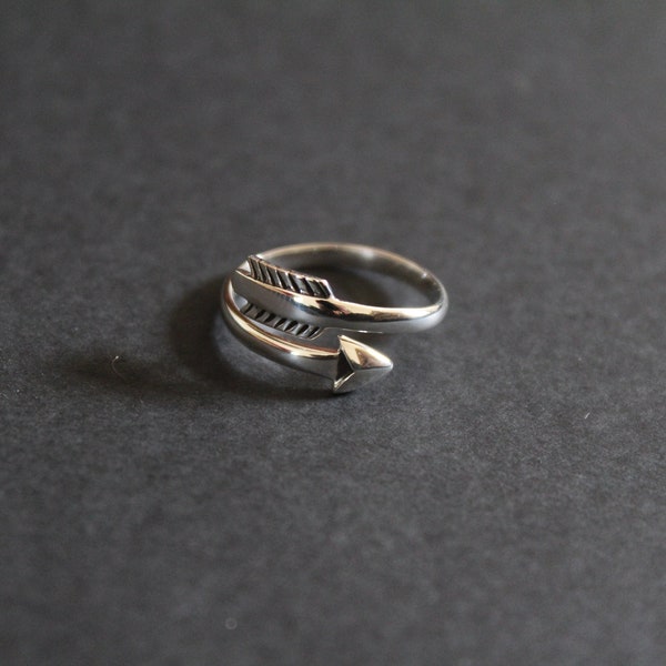 Arrow Ring - Etsy