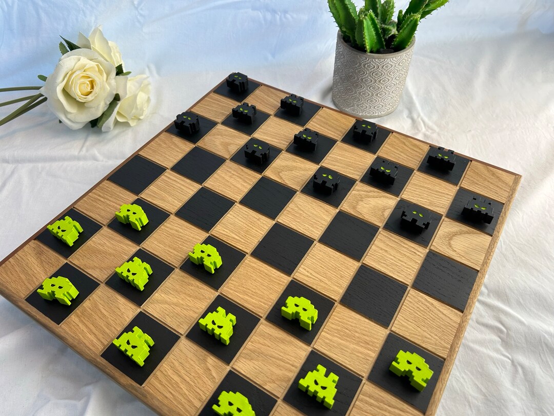 Space Invaders Inspired Checkers Draughts Set Board Game - Etsy