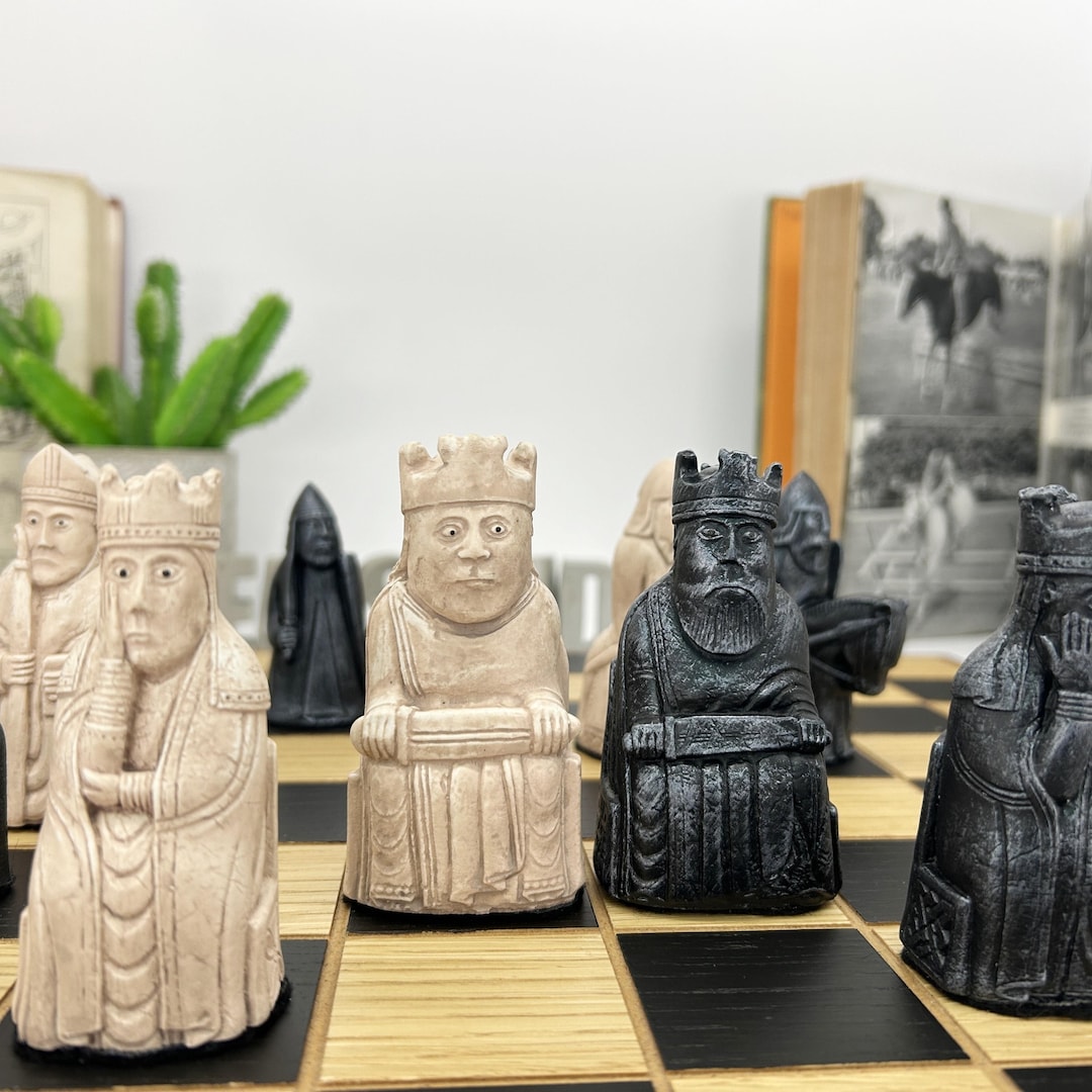 Chess Set Game Pieces Isle of Lewis Chessmen Replica for Large Timber ...