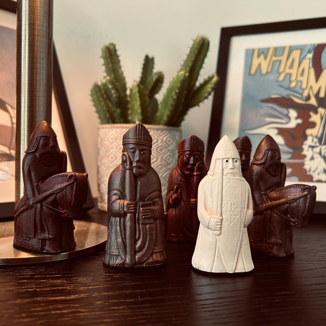 Isle of Lewis Replica Chessmen Chess Set Games Pieces Individual Bishop ...