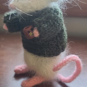 Mr Nibbles Knit Handmade Poseable Art Mouse in a Sweater Toy Plush With ...
