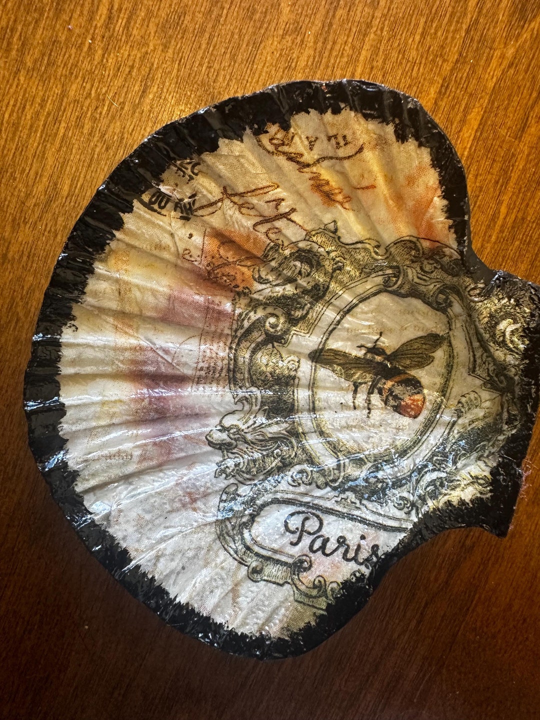 Scallop Shell Trinket Dish,decoupage Bee Shell Dish, Seashell Jewelry ...