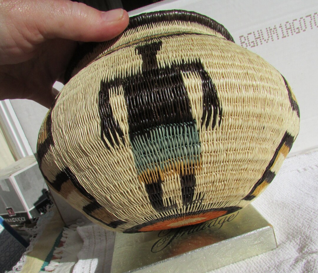 Vintage Embera Basket Human Figures Tribal Basket Large Free Shipping ...