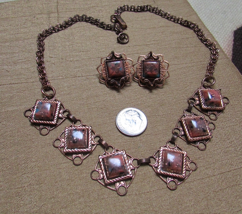 Vintage Copper Set Sparkly Lucite Confetti Chunky Necklace and Earrings ...