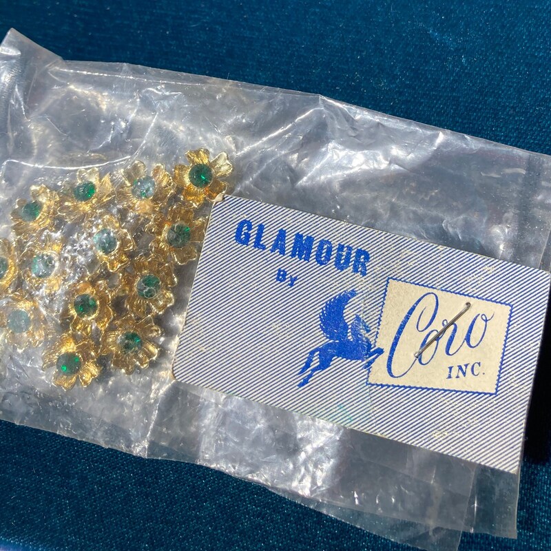 Vintage Mint Green Brooch - Etsy