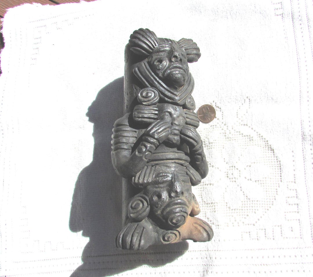 Vintage Dramatic Pre-columbian Style Black Pottery Mask Vase Statue ...