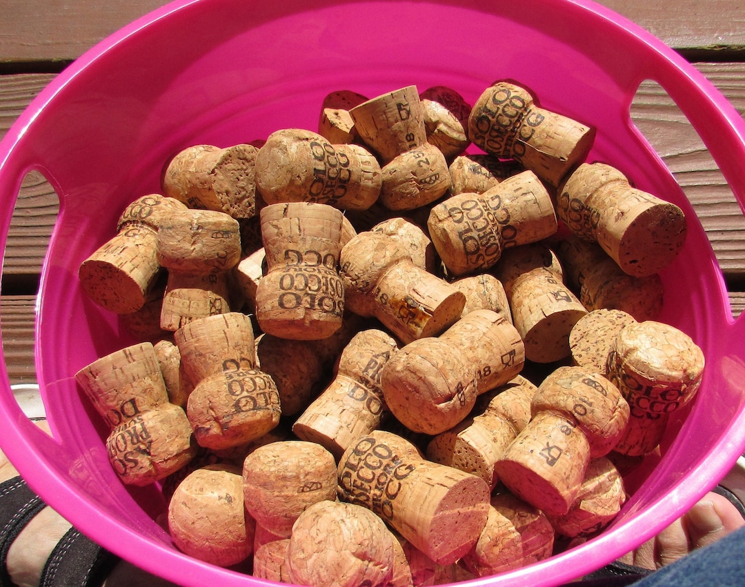 Bucket Load of Champagne, Sparkling and Prosecco Wine Corks Used Lot of ...