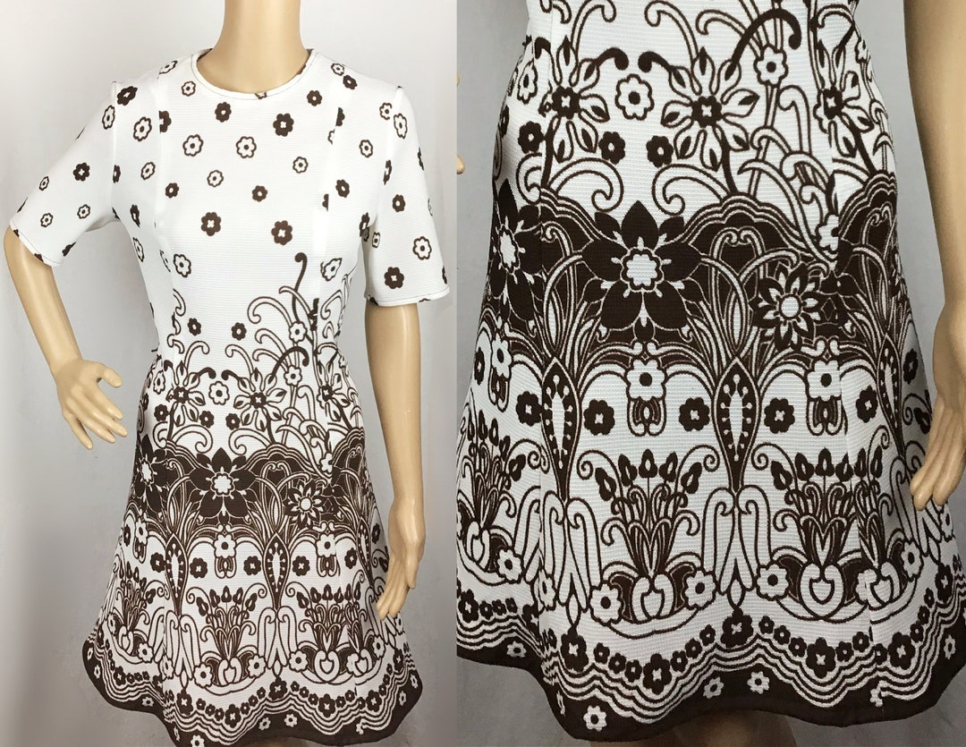 Vintage 1960s St Michael Mod Hippie White & Brown Floral Print Mini ...