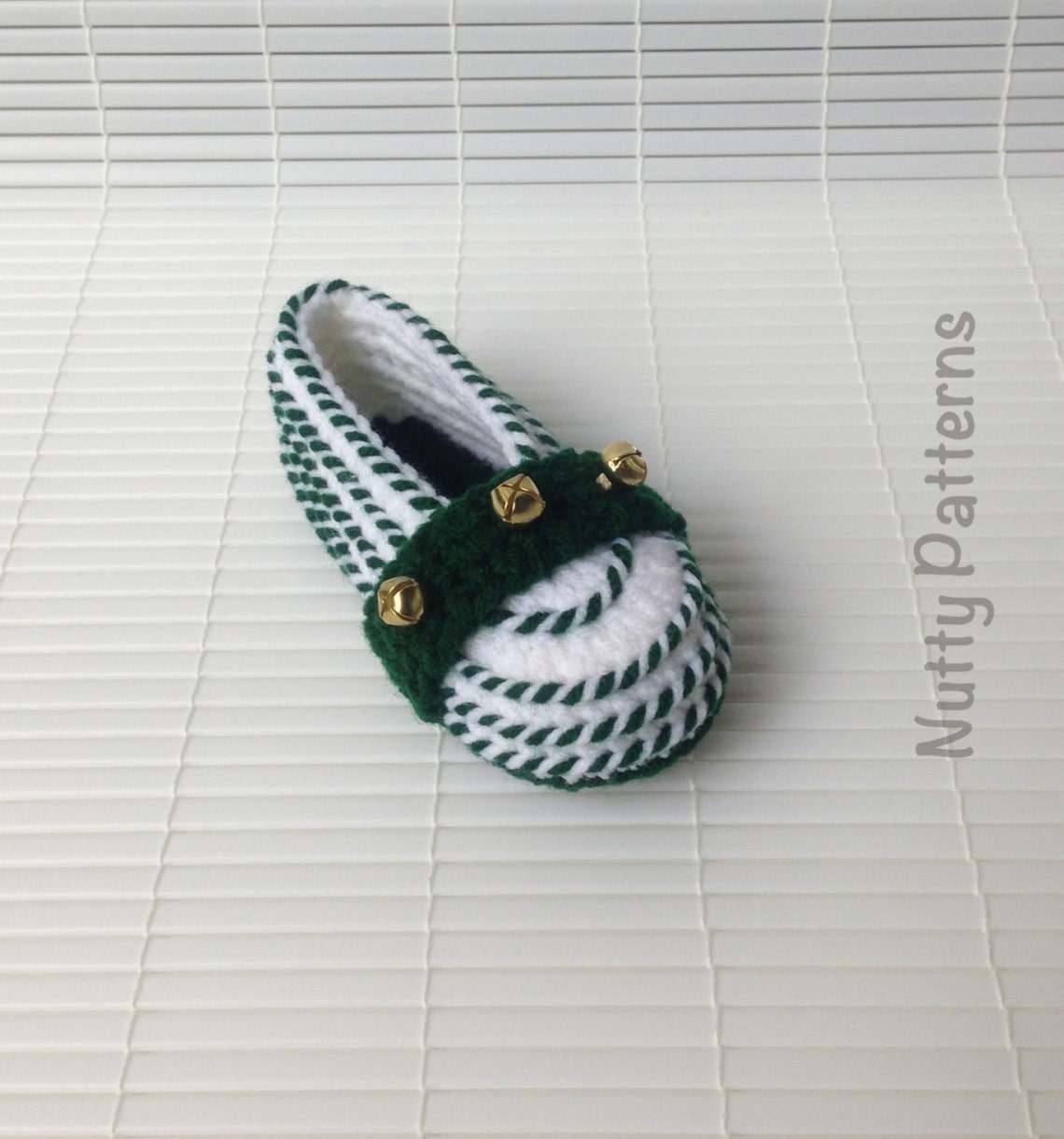 Crochet Patterns Christmas Candy Cane Shoes Babies and - Etsy