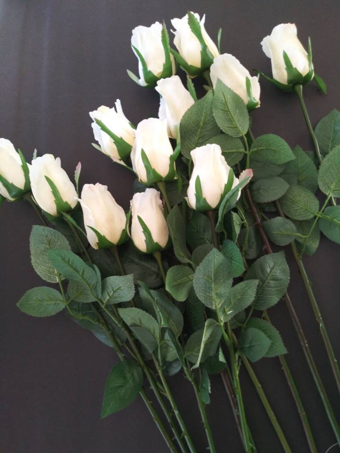 ONE DOZEN 23" Single Stemmed Silk Roses. White/ivory - Etsy