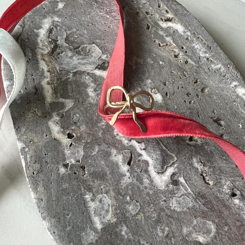 Gold Bow Ring - Etsy