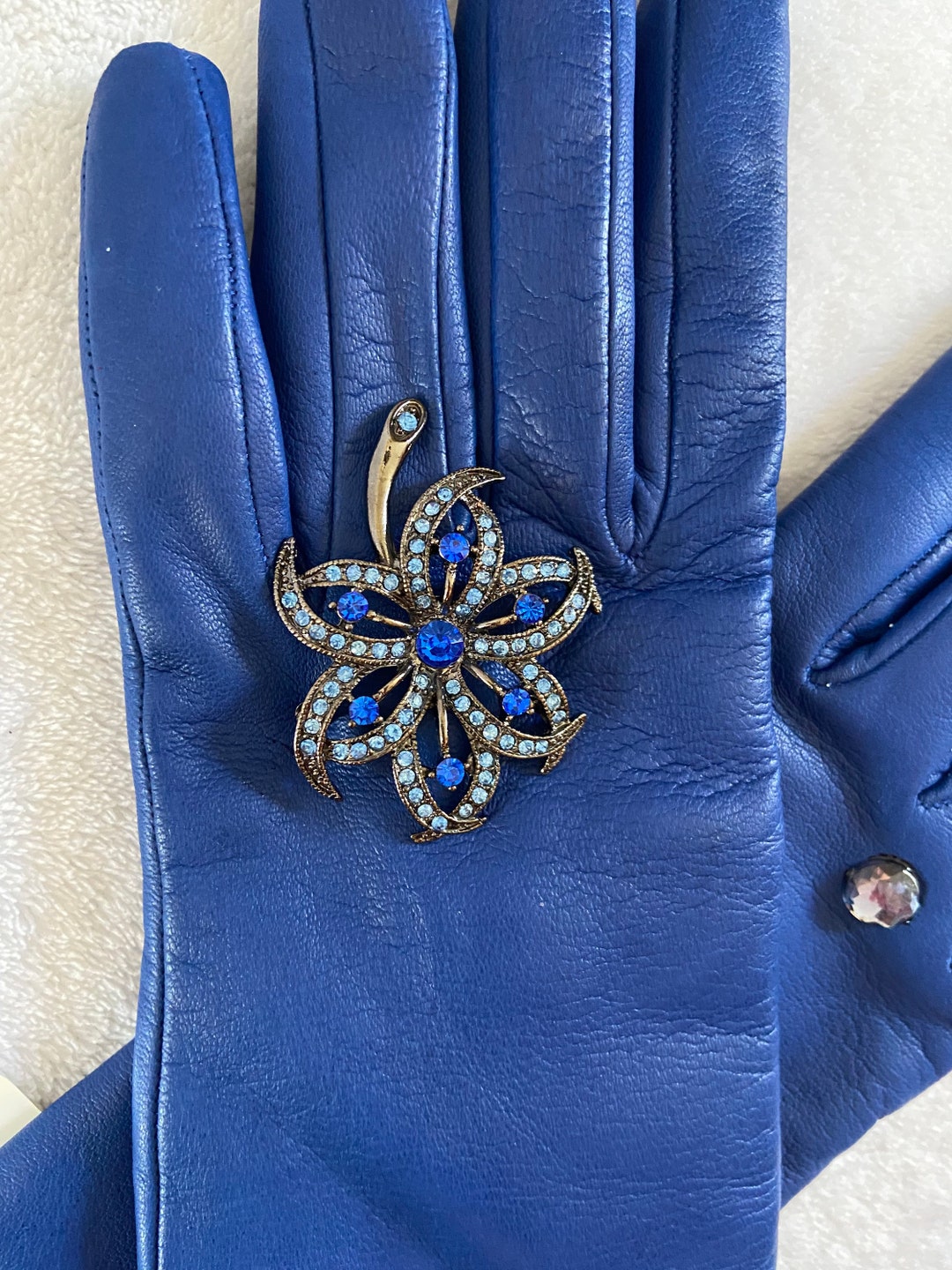 Beautiful Blue Leather Driving Gloves - Etsy