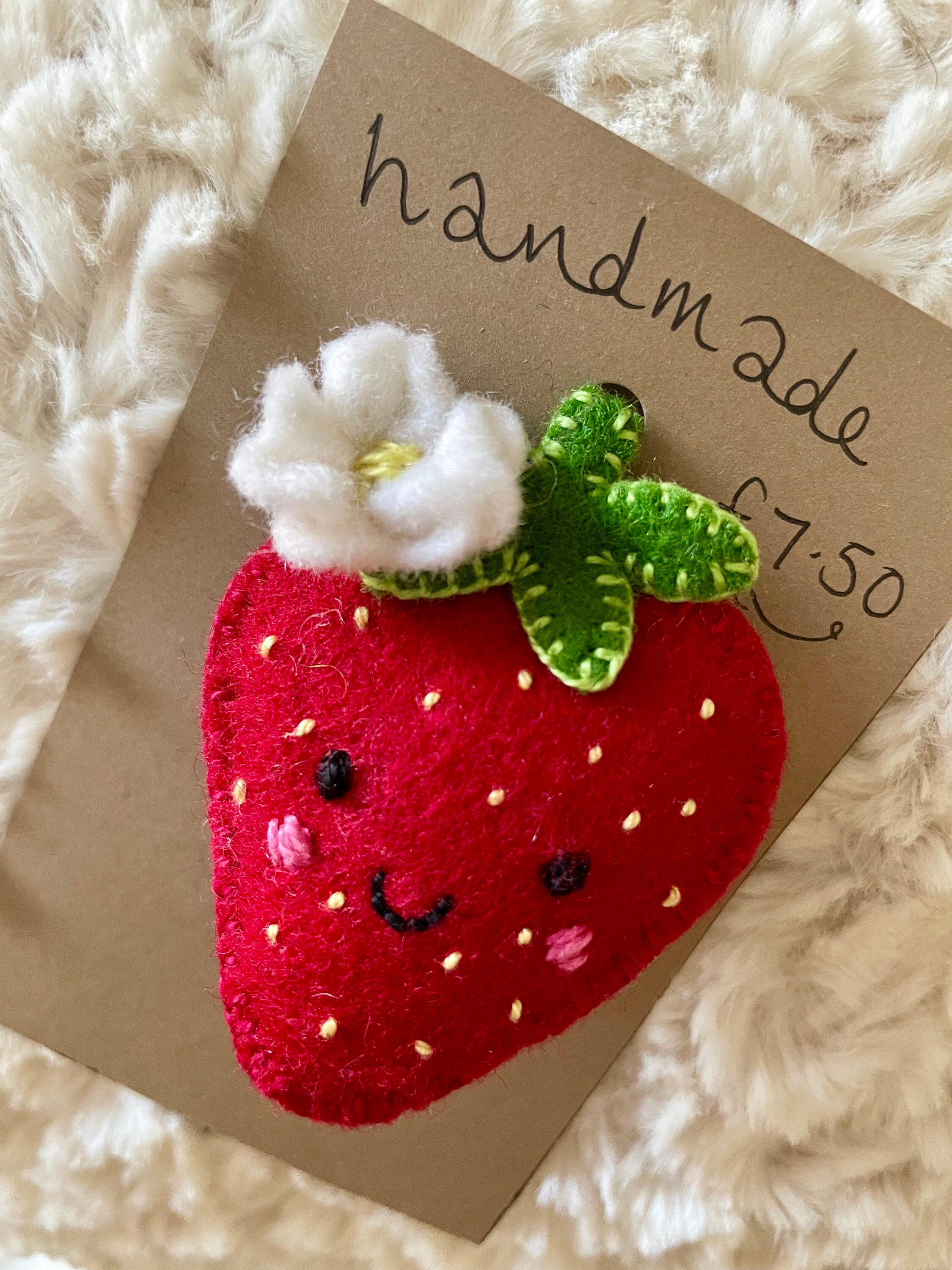 Strawberry Felt Pin Badge - Etsy