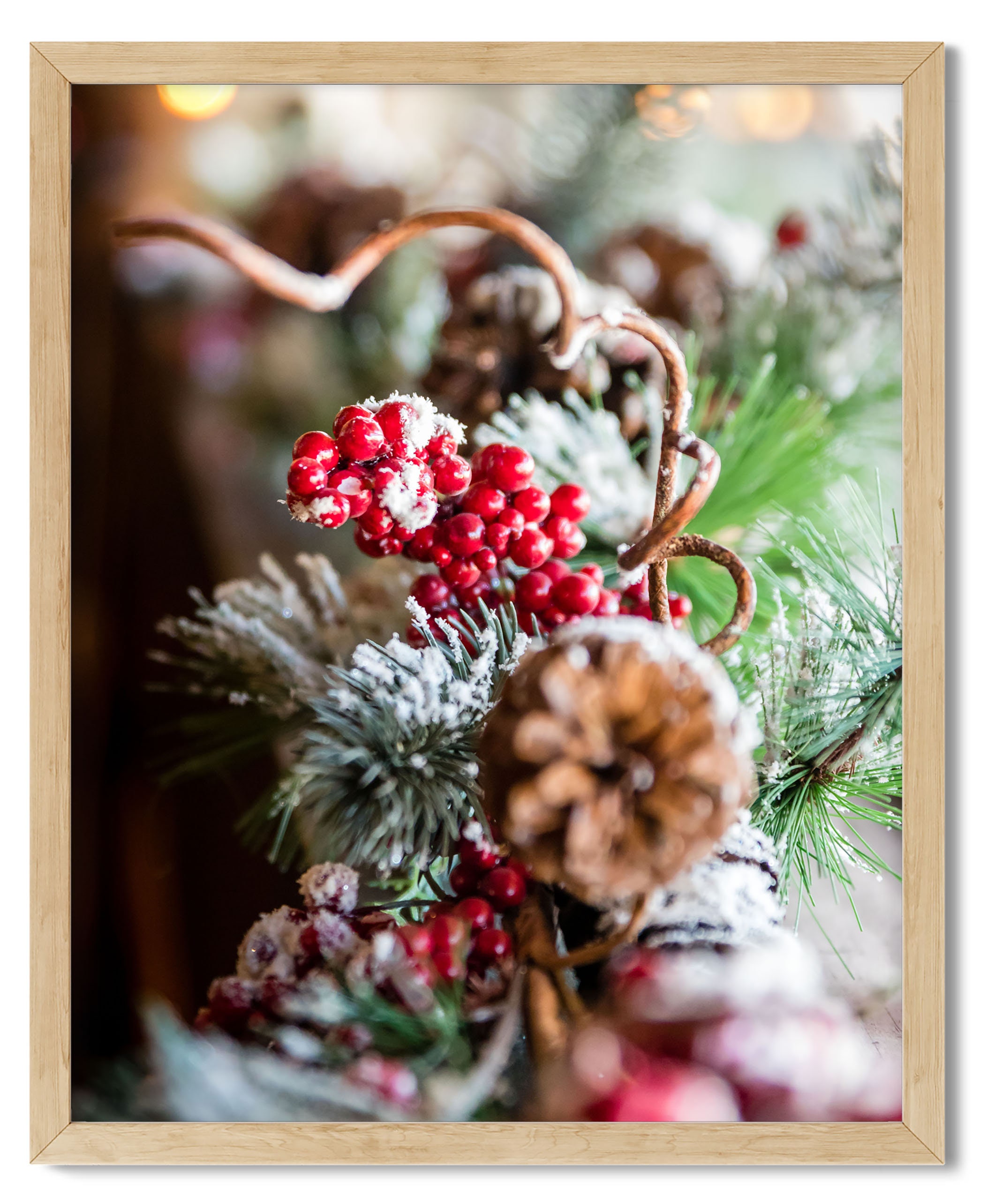 Christmas Holly Swag Printable Wall Art, Christmas Holly Swag, Still ...