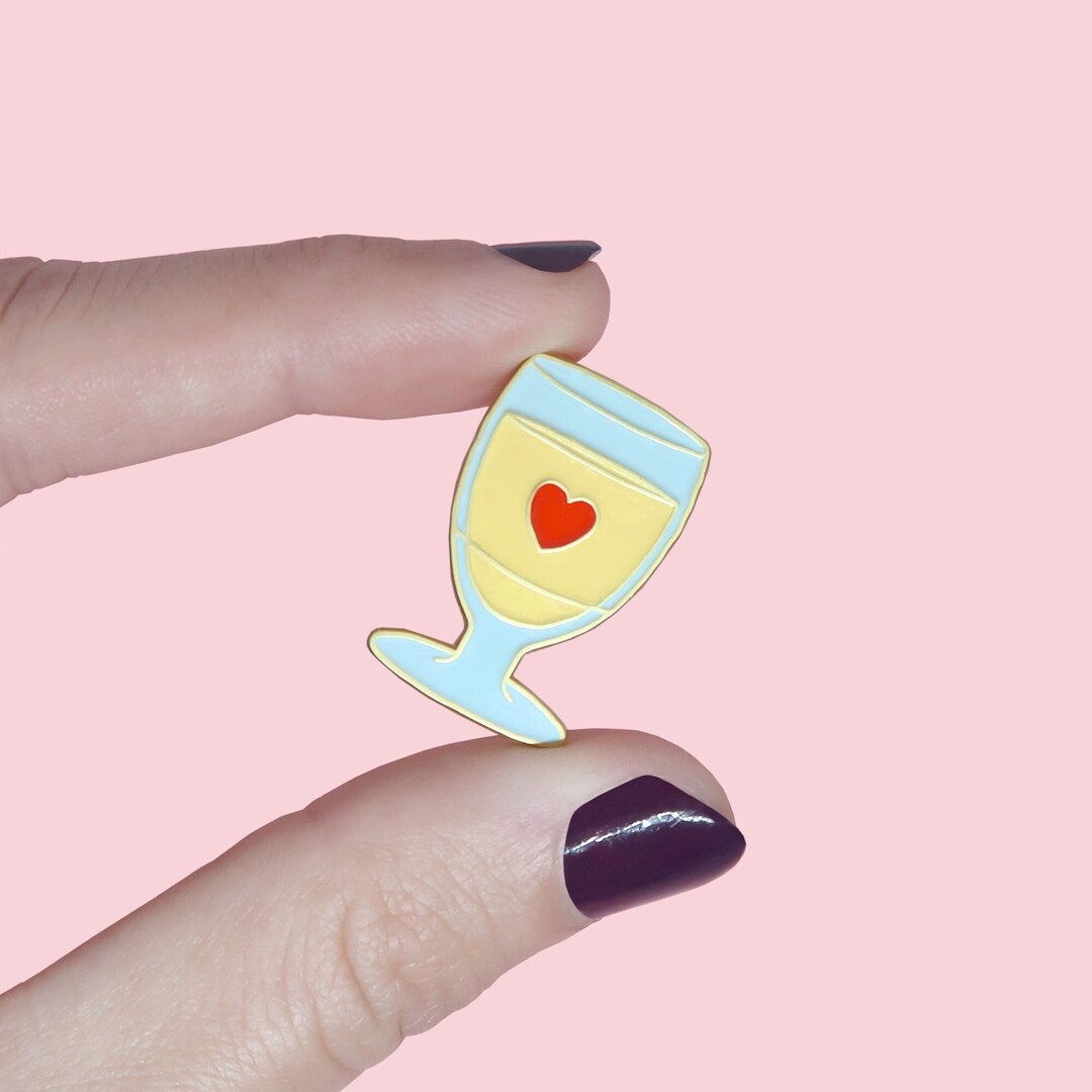 Pin's "small Glass of Pastaga/pastis" | Food Aperitif Epicurean Bar ...