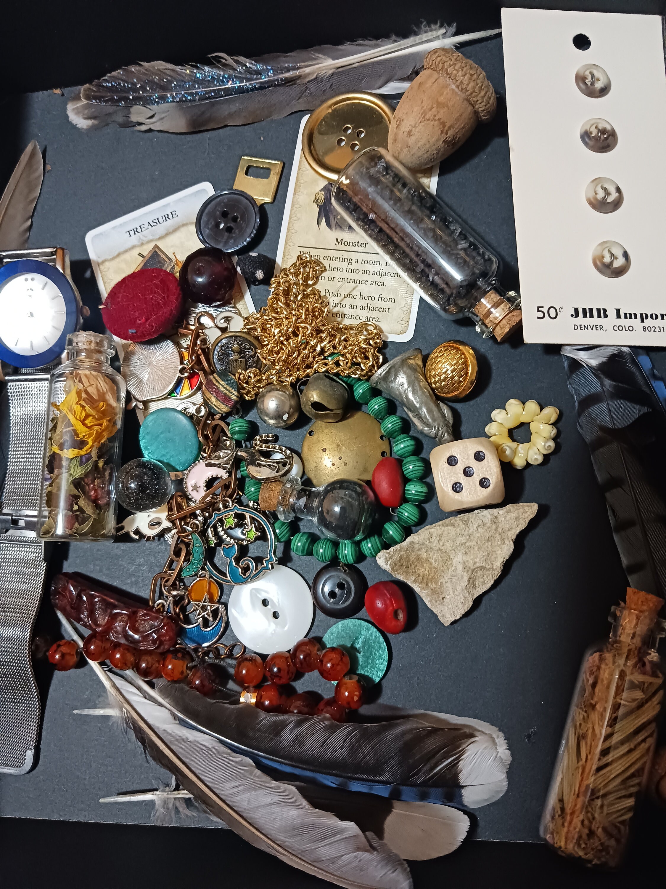 Crow Crystal Treasure Confetti Mystery Scoop Witches Brew Magpie Hoard ...