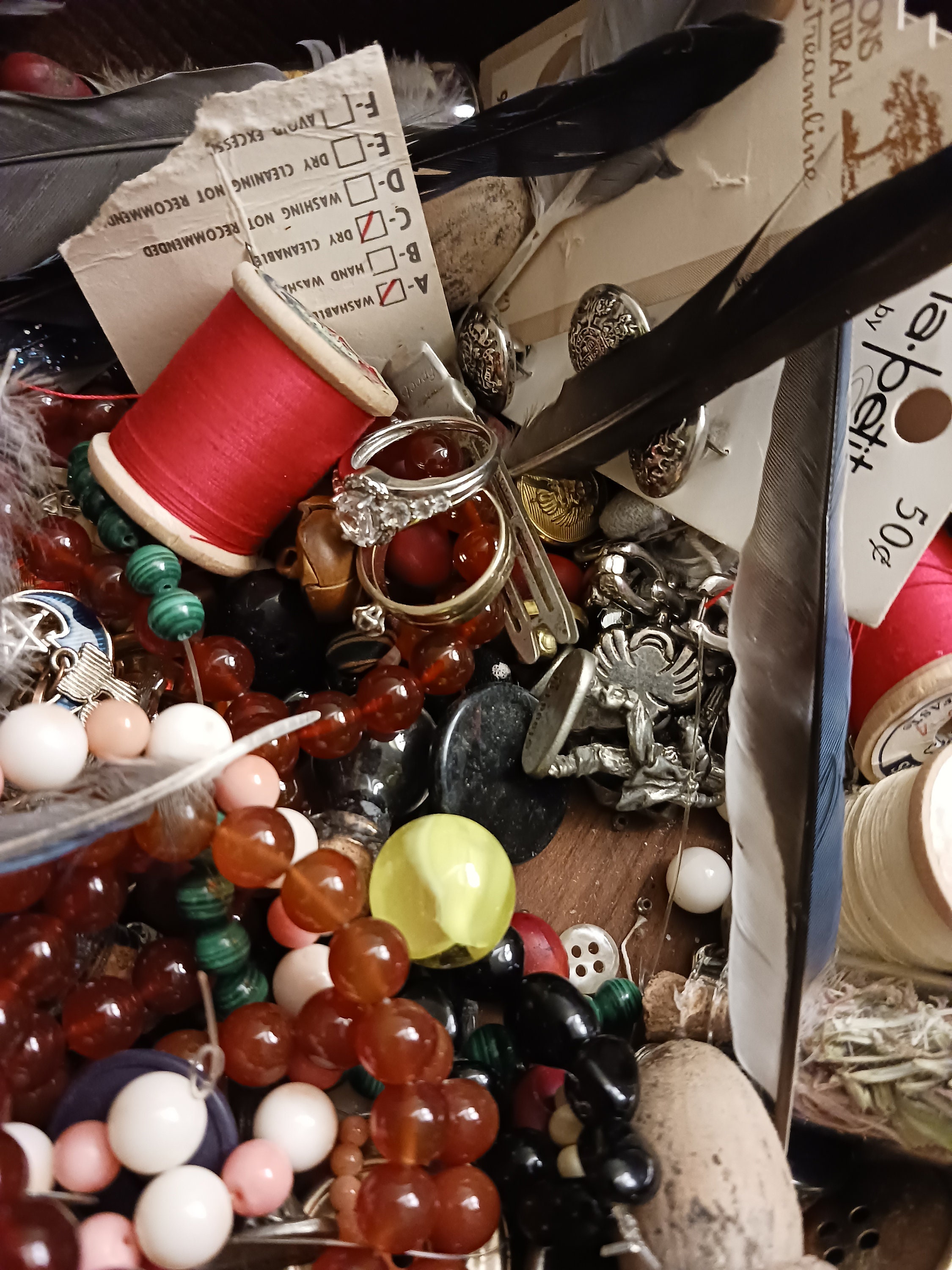 Crow Crystal Treasure Confetti Mystery Scoop Witches Brew Magpie Hoard ...