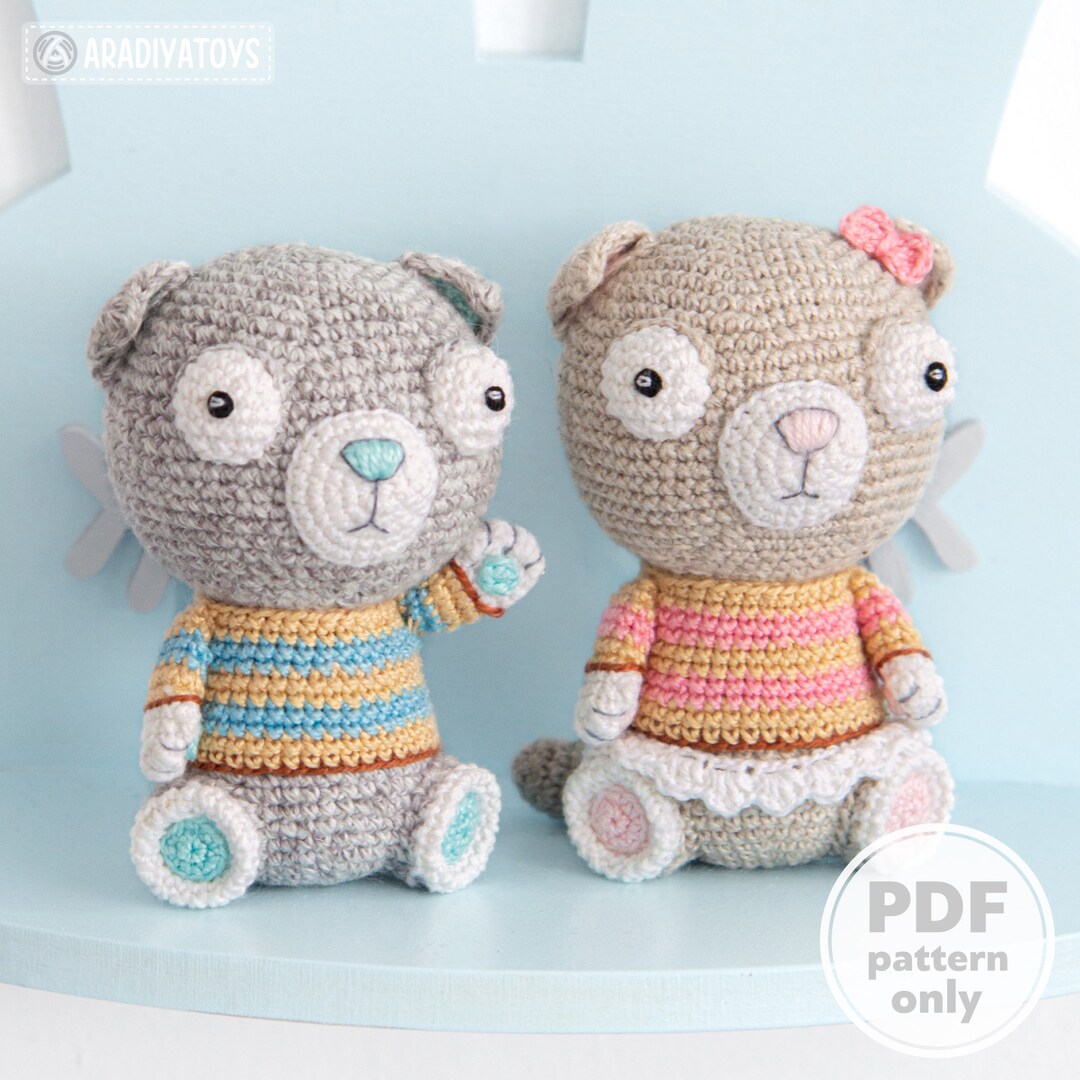Crochet Pattern of Scottish Fold Cats Luigi and Fiona From "aradiyatoys ...